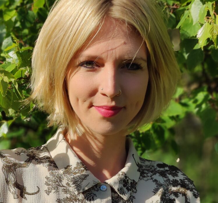 Lina Dahl's Instagram, Twitter & Facebook on IDCrawl