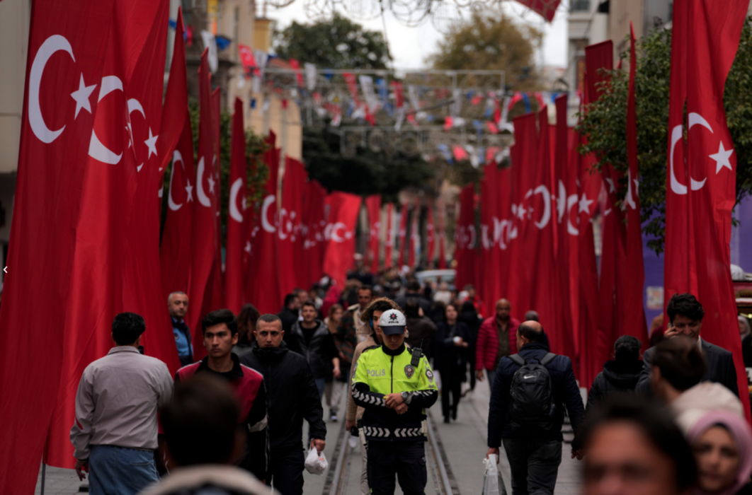 » Turkisk offensiv mot kurdiska mål efter bombdåd